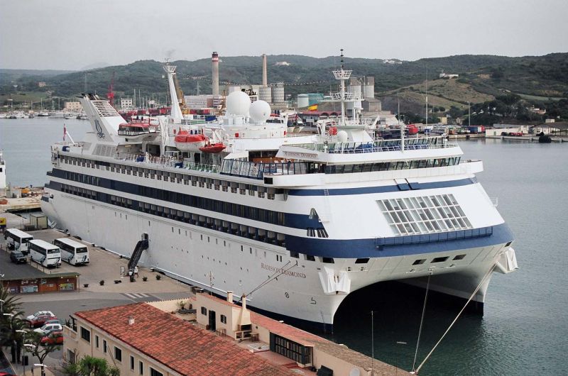 RADISSON DIAMOND - Pasaje - Diamond Cruise Ltd. - Buque de cruceros ...