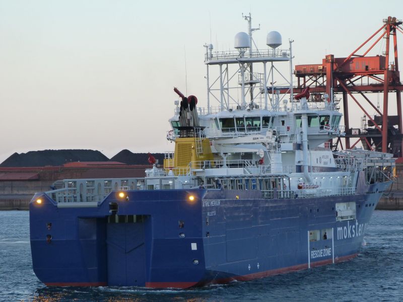 STRIL MERKUR - Suministro y asistencia a plataformas - Simon Mokster ...