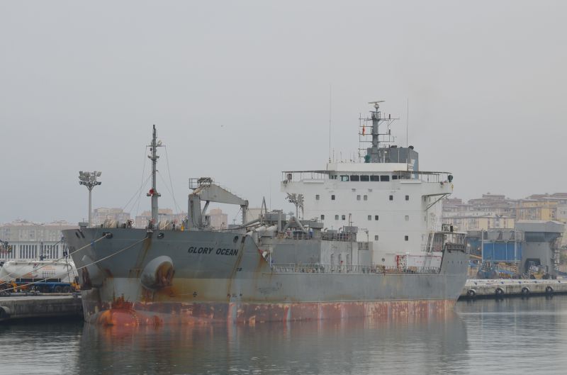 GLORY OCEAN - Graneles sólidos y combinados. - KGJ Cement Singapur Ltd ...