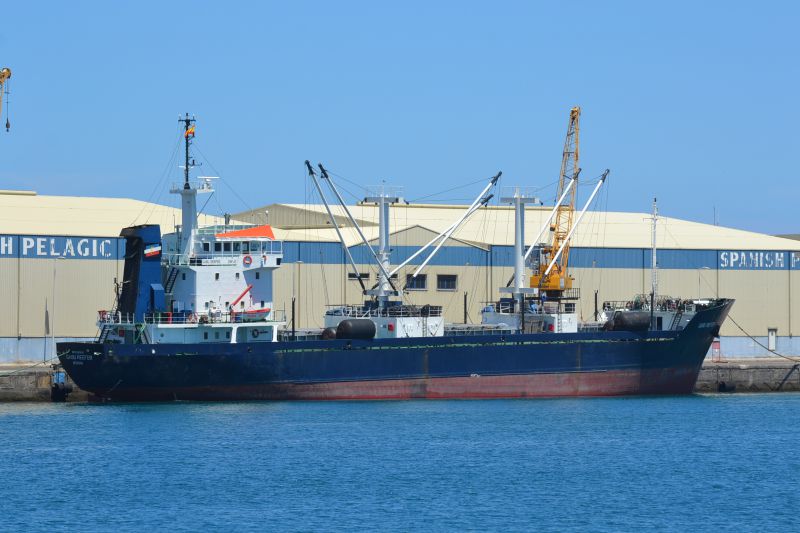 GABU REEFER - Carga refrigerada - Fishing & Cargo Reefers S. A ...